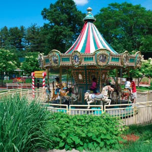 Historic-Lake-Compounce-CT-amusement-park-kiddie-carousel-3 ...