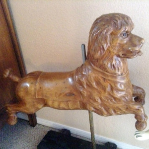 Early-1900s-French-carousel-poodle - CarouselHistory.comCarouselHistory.com